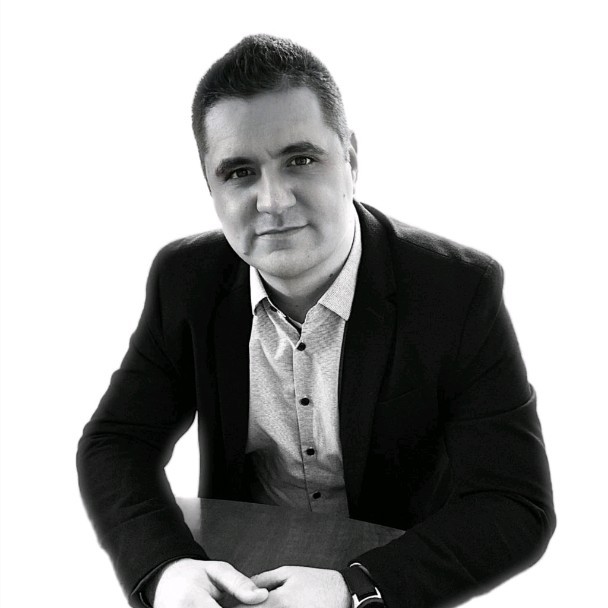 Gergo Adorjan - Purchasing and Logistics Manager - VEKTOR Munkavédelmi ... Gergo Adorjan - Purchasing and Logistics Manager - VEKTOR Munkavédelmi ...