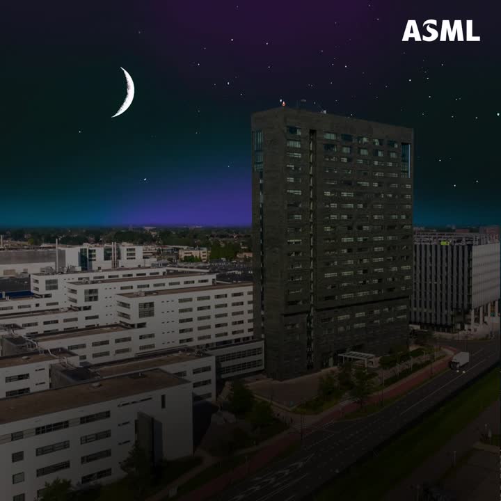 ASML op LinkedIn: From all 30,000 of us here at ASML: happy holidays ... ASML op LinkedIn: From all 30,000 of us here at ASML: happy holidays ...