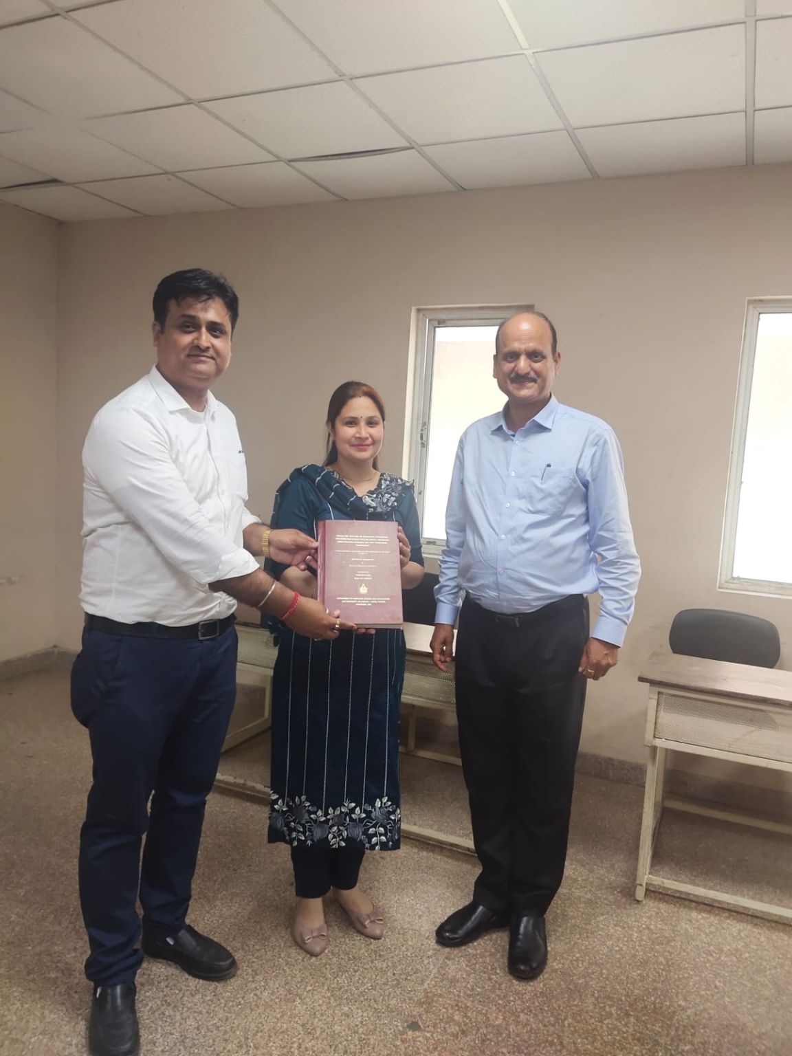 Dr Manik Sharma on LinkedIn: A proud moment for a supervisor when his ... Dr Manik Sharma on LinkedIn: A proud moment for a supervisor when his ...