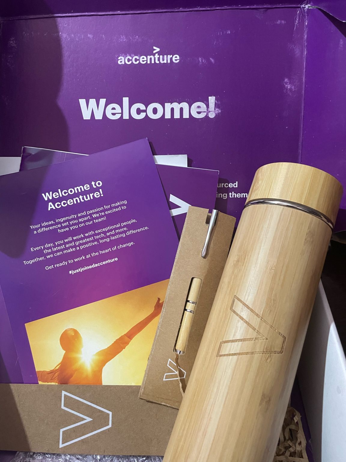 Anjali Chauhan on LinkedIn: Thankyou Accenture for the Welcome Kit ... Anjali Chauhan on LinkedIn: Thankyou Accenture for the Welcome Kit ...