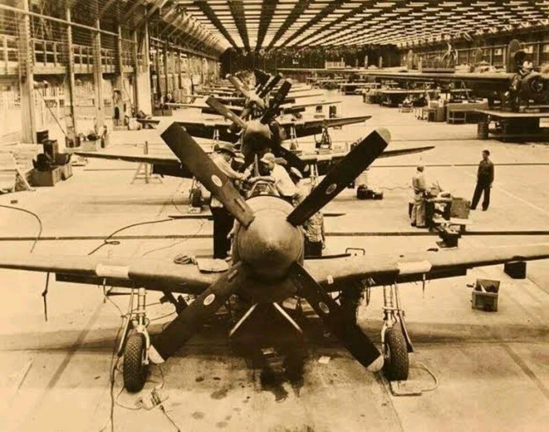 Alessandro Rodolfo de Paula LinkedIn’de: Mustang Production Line (1942) Alessandro Rodolfo de Paula LinkedIn’de: Mustang Production Line (1942)