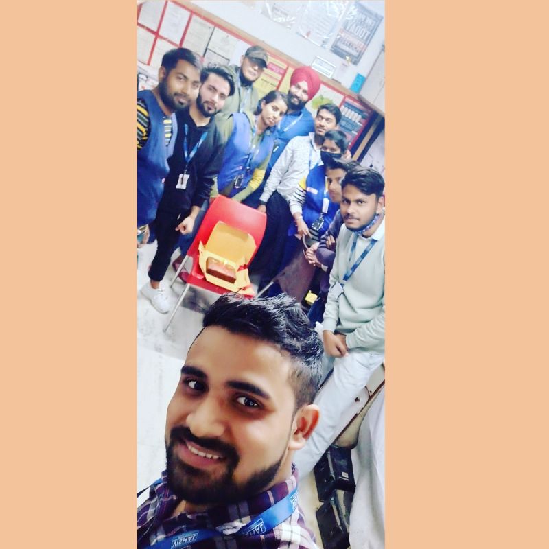 Sagar arora on LinkedIn: enjoyed completed 500 stores of Vishal mega Mart Sagar arora on LinkedIn: enjoyed completed 500 stores of Vishal mega Mart
