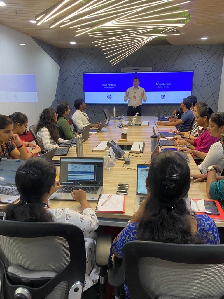 Surendra Panpaliya on LinkedIn: #reaching #bigdata #Hadoop Surendra Panpaliya on LinkedIn: #reaching #bigdata #Hadoop