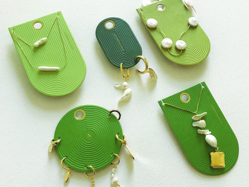 Tram Pham on LinkedIn: #packaging #anthropologie #embossing | 13 comments Tram Pham on LinkedIn: #packaging #anthropologie #embossing | 13 comments