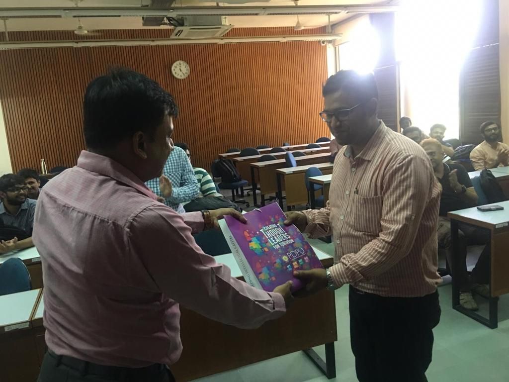 Sunita Rajput on LinkedIn: #HenryHarvin #HenryHarvinEducation # ... Sunita Rajput on LinkedIn: #HenryHarvin #HenryHarvinEducation # ...