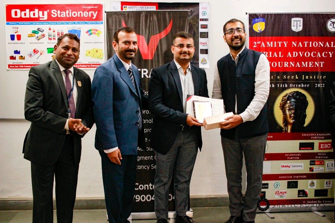 Suyash Tripathi en LinkedIn: #law #noida #school Suyash Tripathi en LinkedIn: #law #noida #school