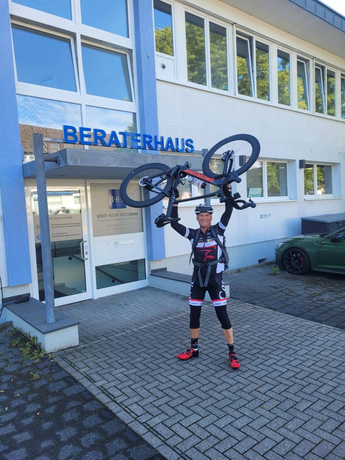 Henning Berger auf LinkedIn: Heute Anreise mit dem Rad ins Büro. Wir ... Henning Berger auf LinkedIn: Heute Anreise mit dem Rad ins Büro. Wir ...