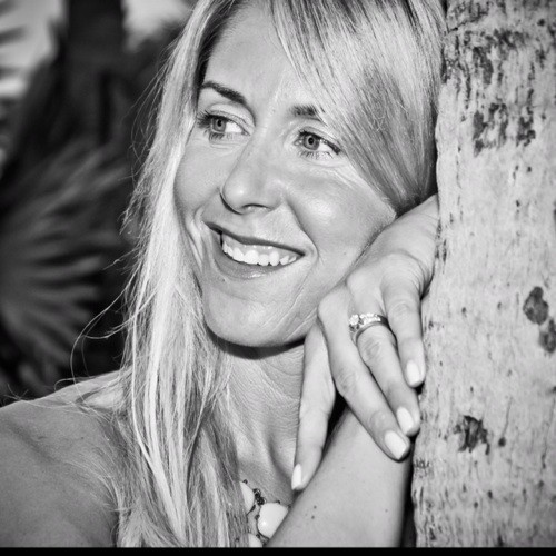 Jessica Dionne - Master colorist - The Beauty Room | LinkedIn Jessica Dionne - Master colorist - The Beauty Room | LinkedIn