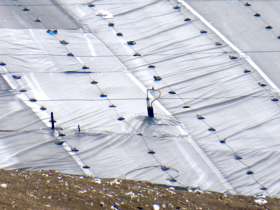 WHEN CAPTURING METHANE FROM LANDFILLS, EFFICIENCY IS KEY WHEN CAPTURING METHANE FROM LANDFILLS, EFFICIENCY IS KEY
