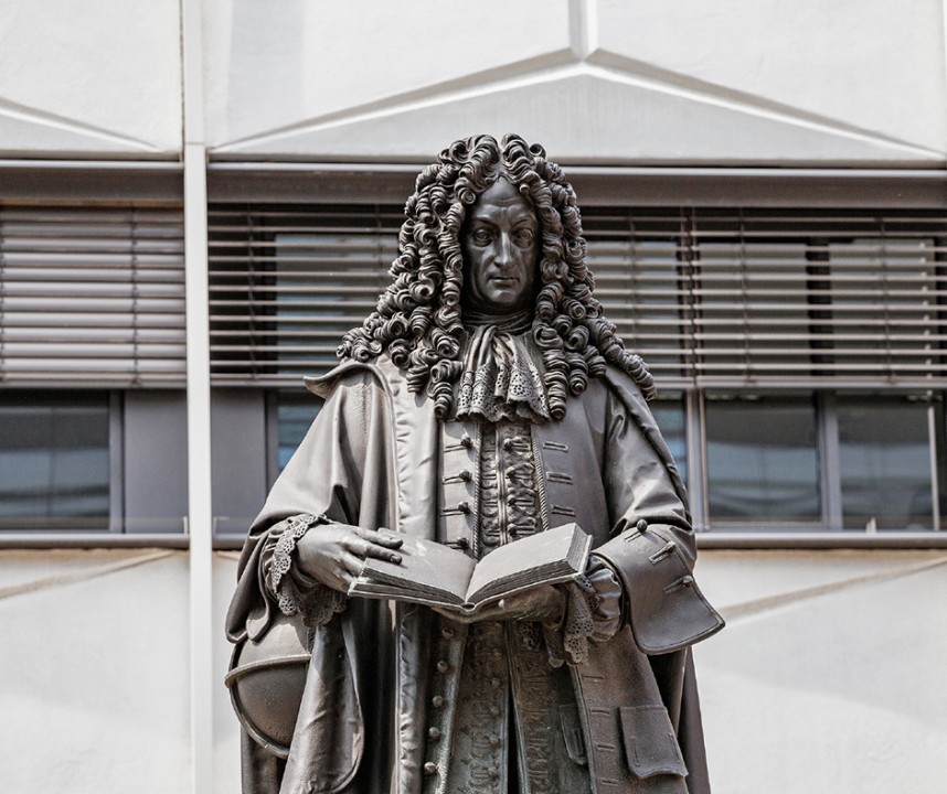 Gottfried Wilhelm Leibniz: A True Polymath Gottfried Wilhelm Leibniz: A True Polymath