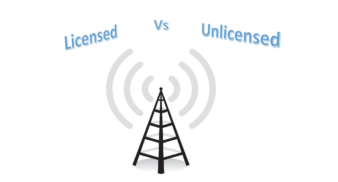 Licensed vs Unlicensed Spectrum Licensed vs Unlicensed Spectrum