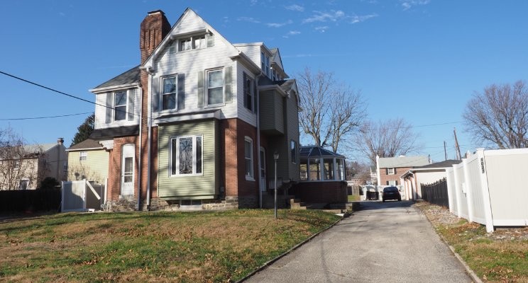 1027 Providence Rd, Secane PA 19018 1027 Providence Rd, Secane PA 19018