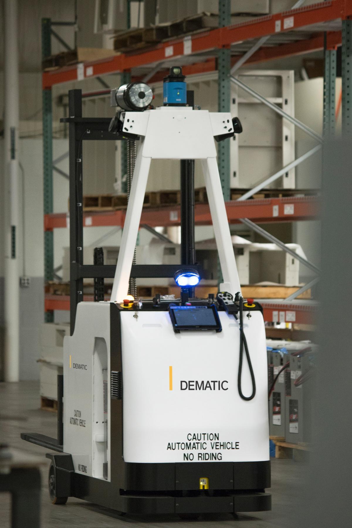 Dematic on LinkedIn: Dematic Automated Guided Vehicle (AGV) systems ... Dematic on LinkedIn: Dematic Automated Guided Vehicle (AGV) systems ...