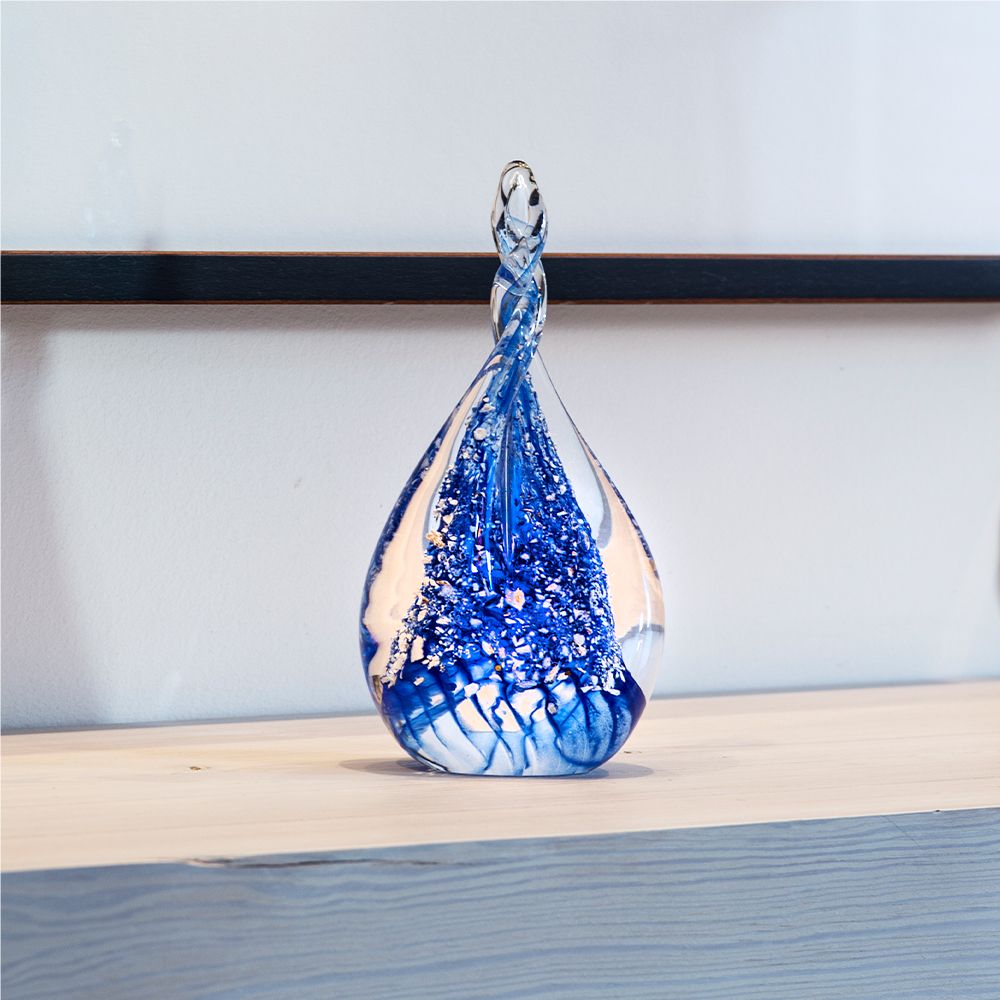 The Ash Experiment on LinkedIn: #cremation #glass #sculpture The Ash Experiment on LinkedIn: #cremation #glass #sculpture