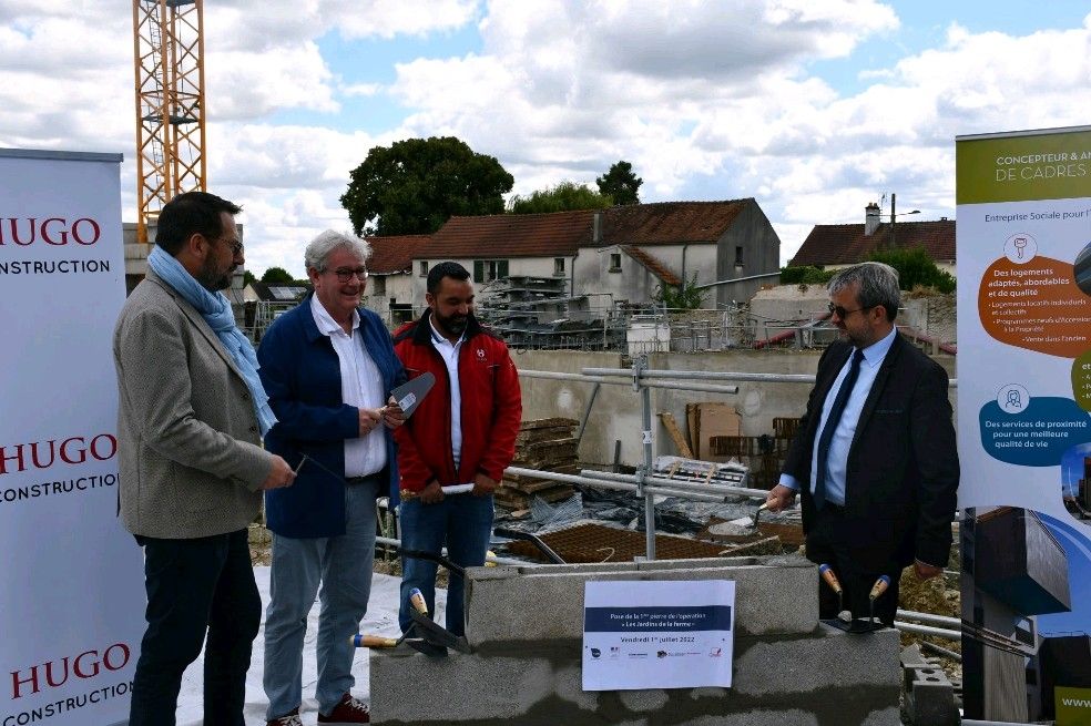johnny Loison on LinkedIn: Pose de la 1ere pierre de notre opération à ... johnny Loison on LinkedIn: Pose de la 1ere pierre de notre opération à ...