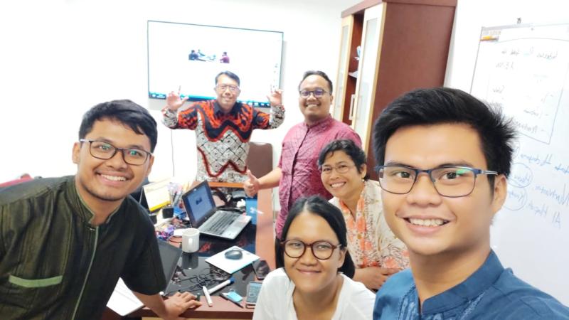 Tauchid Komara Yuda on LinkedIn: A weekly meeting with Knowledge ... Tauchid Komara Yuda on LinkedIn: A weekly meeting with Knowledge ...