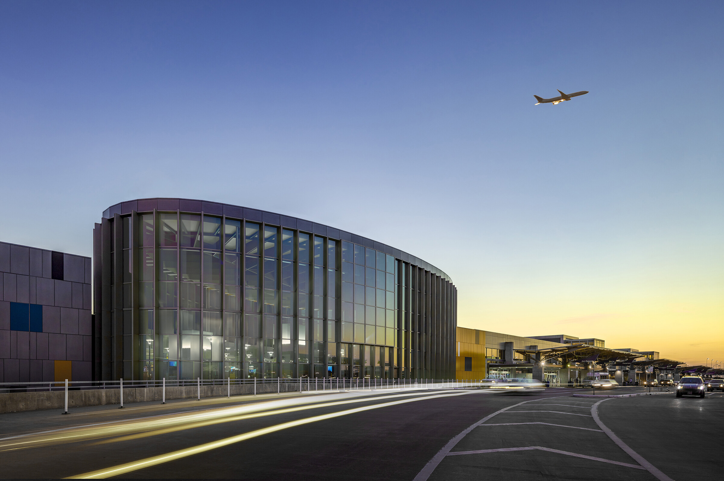 Austin-Bergstrom International Airport (AUS) | 领英 Austin-Bergstrom International Airport (AUS) | 领英