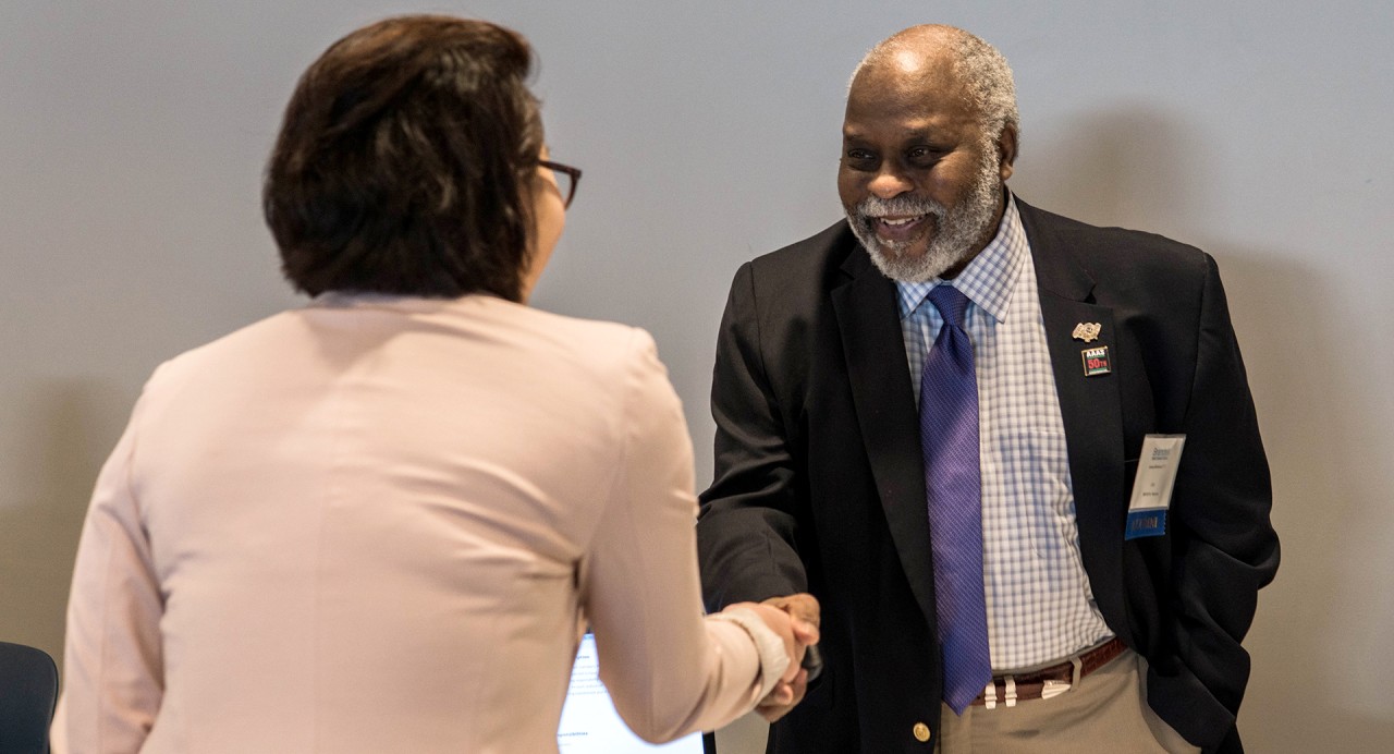 Top 4 Tips for Employers Attending Virtual Career Fairs Top 4 Tips for Employers Attending Virtual Career Fairs