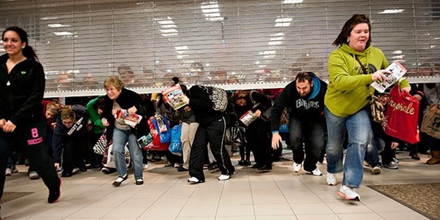 8 Tips to Help You Stop Rushing During the Holidays 8 Tips to Help You Stop Rushing During the Holidays