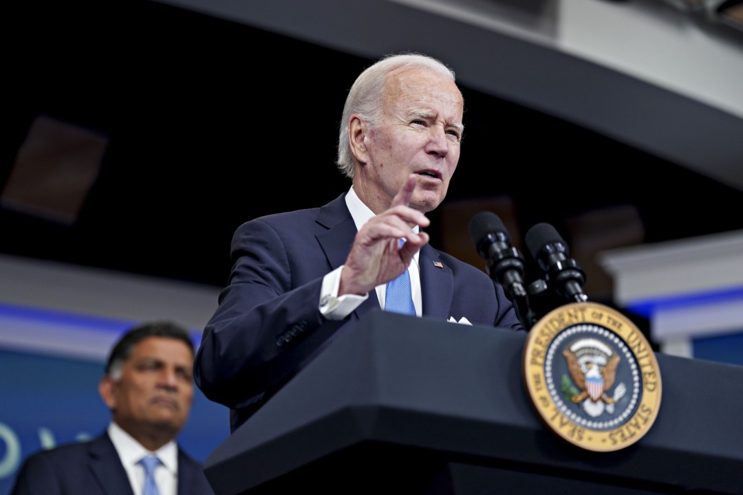 Biden backs CFPB crackdown on 'junk fees'; Shh ... freemasons form neobank Biden backs CFPB crackdown on 'junk fees'; Shh ... freemasons form neobank